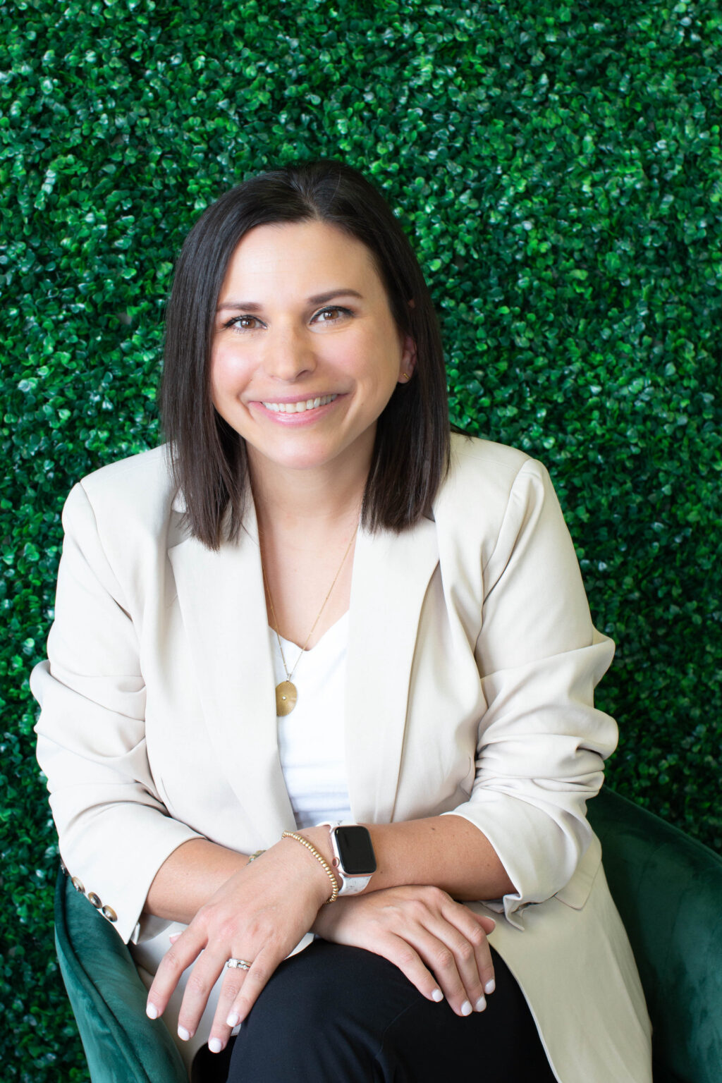 Why You Need An Updated Professional Headshot - PRetty in Pittsburgh